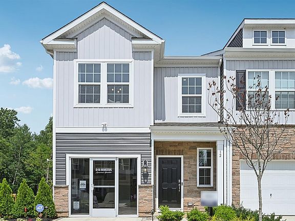 60 Robert Dr, Runnemede, NJ 08078 | MLS #NJCD2109902 | Zillow