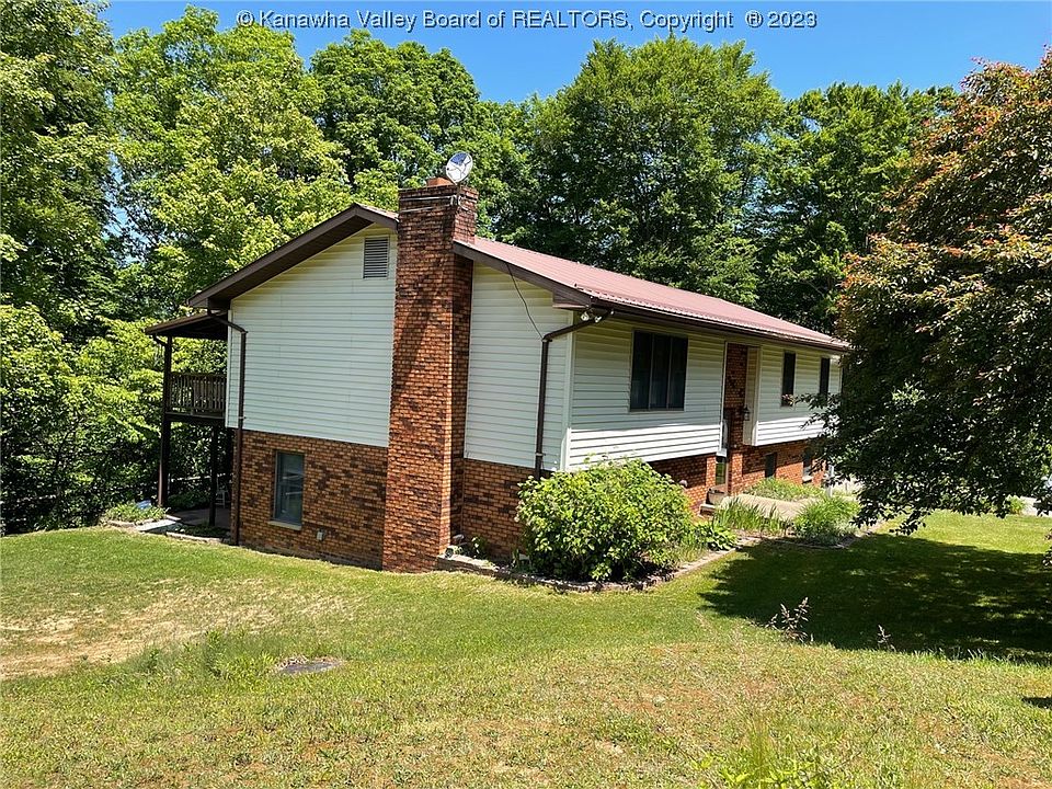 15292 Clay Hwy, Lizemores, WV 25125 | Zillow