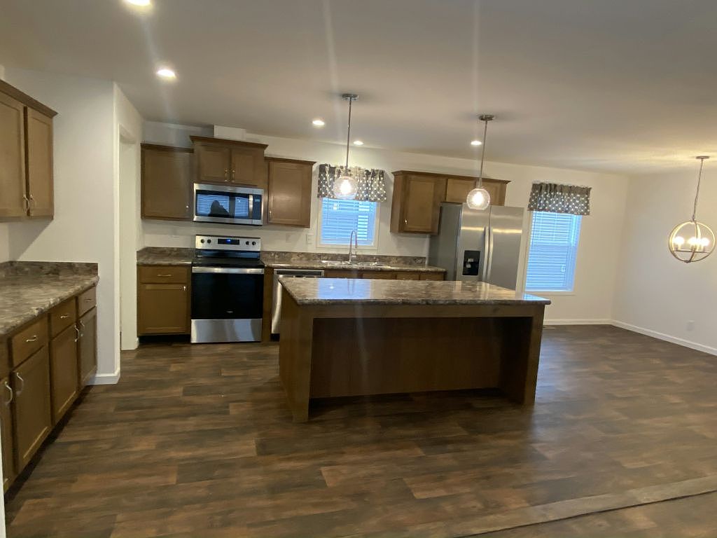 3731 S Glenstone Ave LOT 213, Springfield, MO 65804 | Zillow