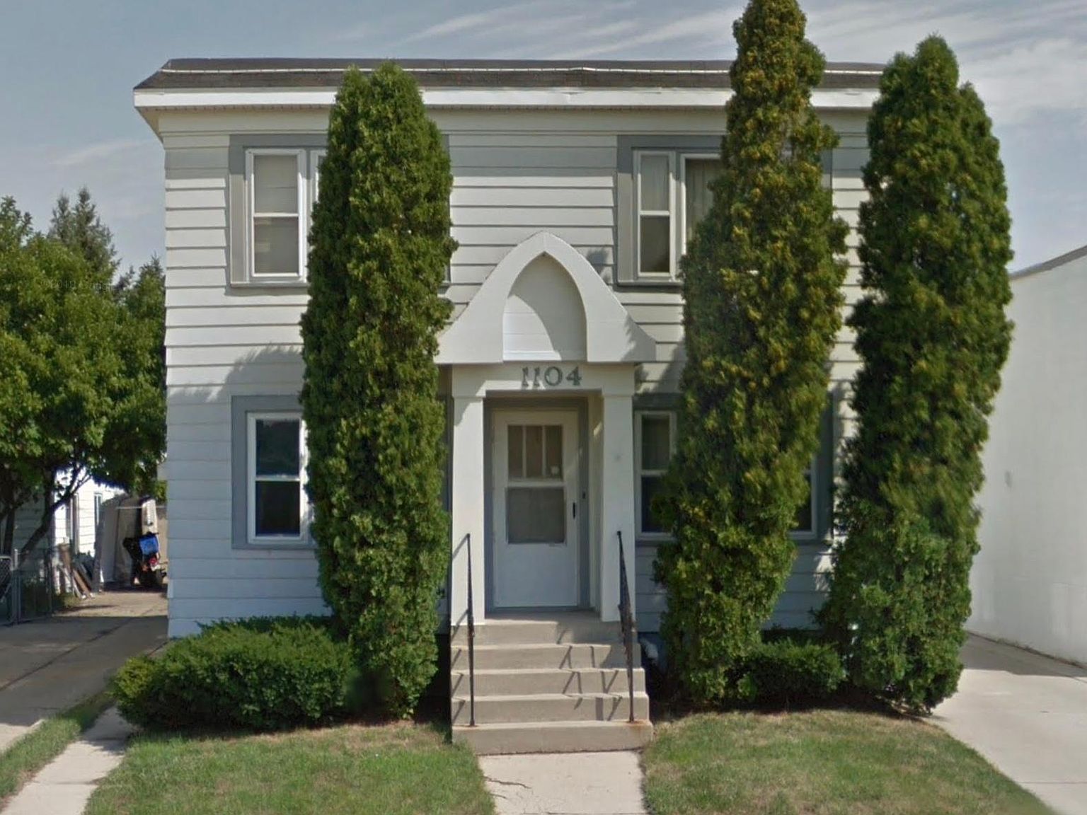 1104 Wolff St, Racine, WI 53402 | Zillow