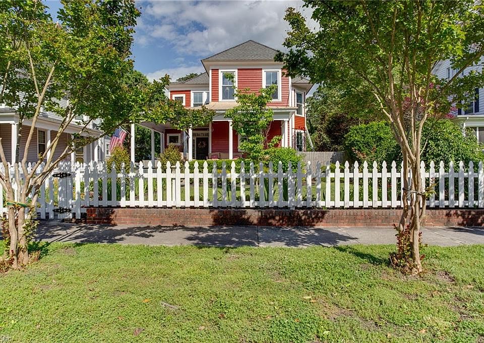 210 S Broad St, Suffolk, VA 23434 | MLS #10484898 | Zillow