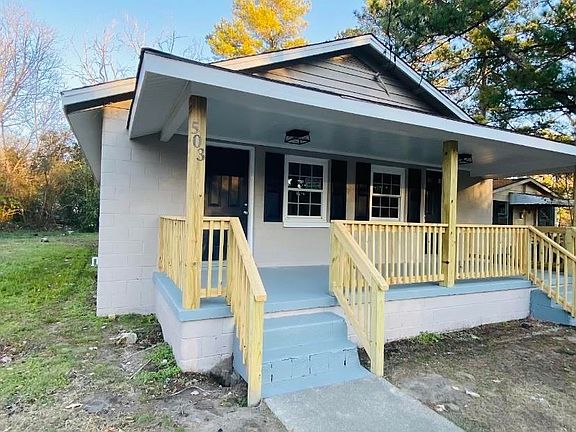 503 Singletary St SE #503/505, Wilson, NC 27893 | MLS #2527873 | Zillow 503 Singletary St SE #503/505, Wilson, NC 27893 | MLS #2527873 | Zillow