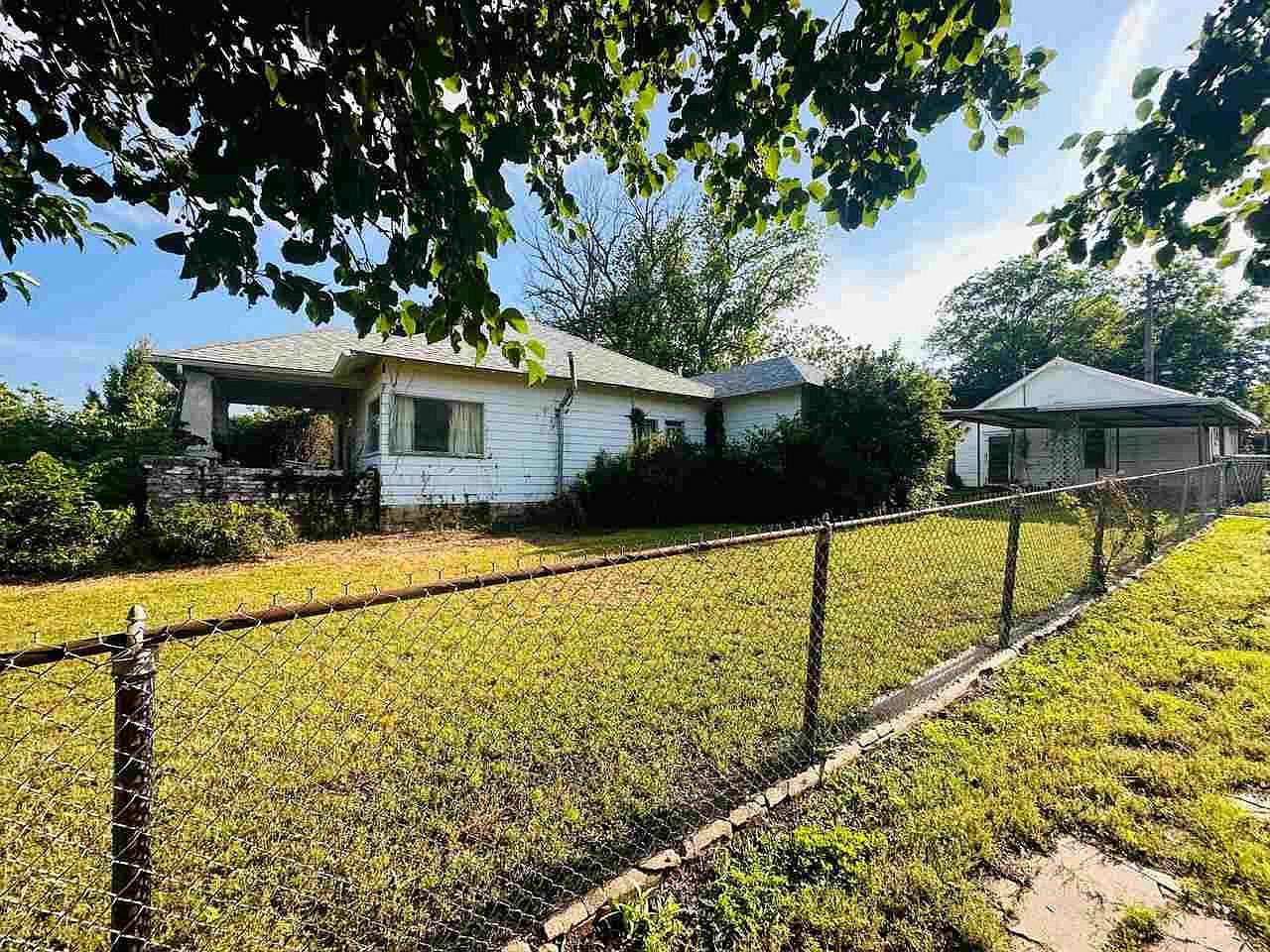 101 S 5th St, Fairfax, OK 74637 | Zillow