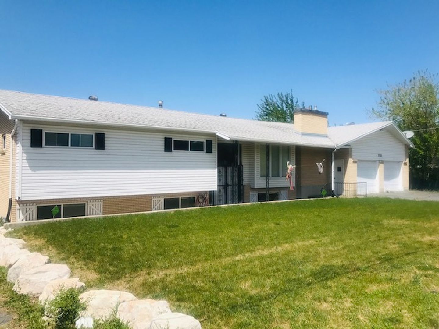 2123 N 2000 W, Clinton, UT 84015 | Zillow