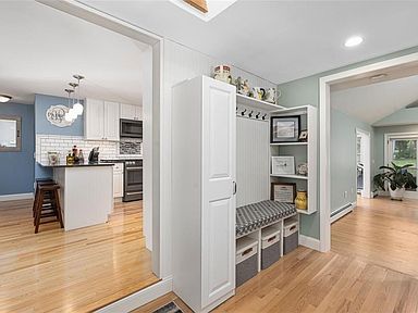 215 Spring St, East Greenwich, RI 02818 | Zillow
