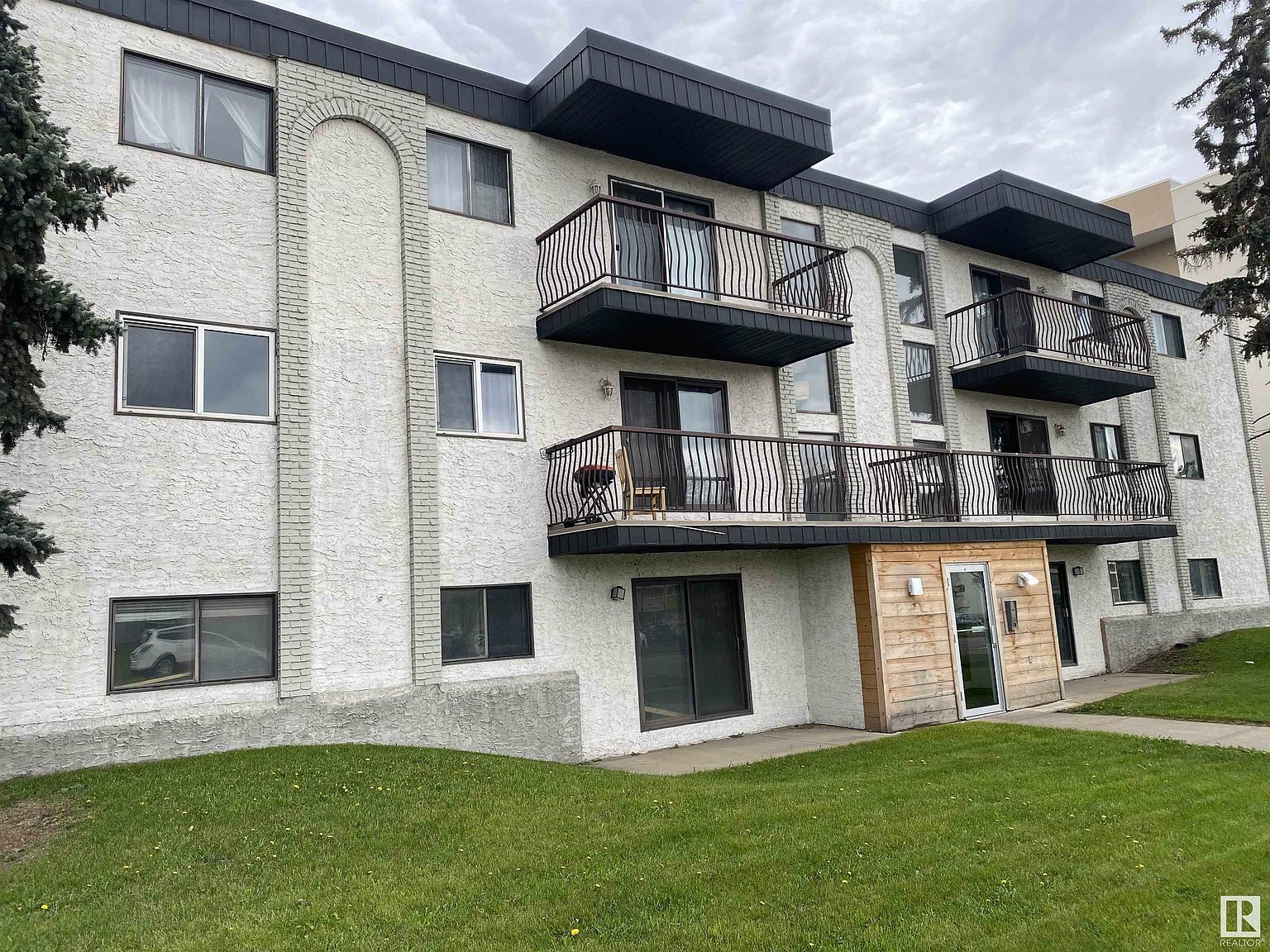 10917 109th St NW #203, Edmonton, AB T5H 3C2 | Zillow