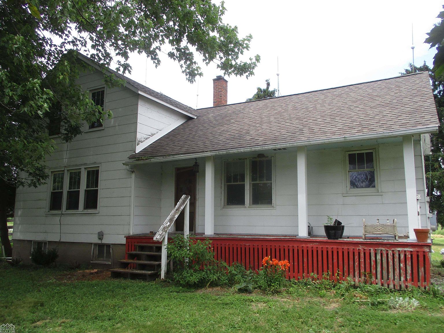 5914 Plank Rd, Cottrellville, MI 48039 | Zillow