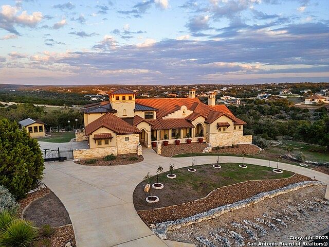 2302 Pinot Blanc, New Braunfels, TX 78132 | MLS #1732972 | Zillow
