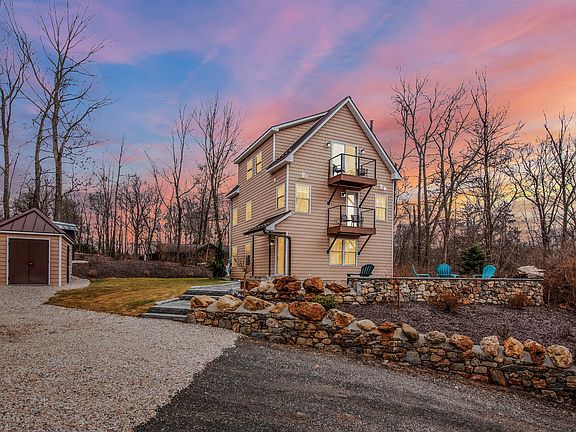 34 Sandy Beach Rd #34, Middlebury, CT 06762 | MLS #24001525 | Zillow