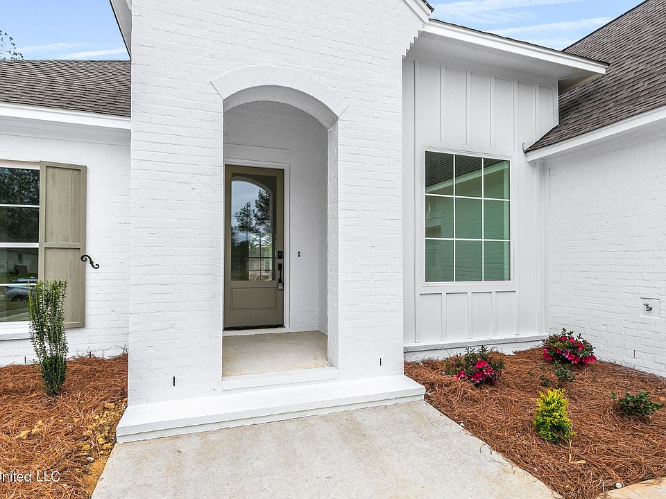 119 Lakecrest Dr, Madison, MS 39110 | Zillow