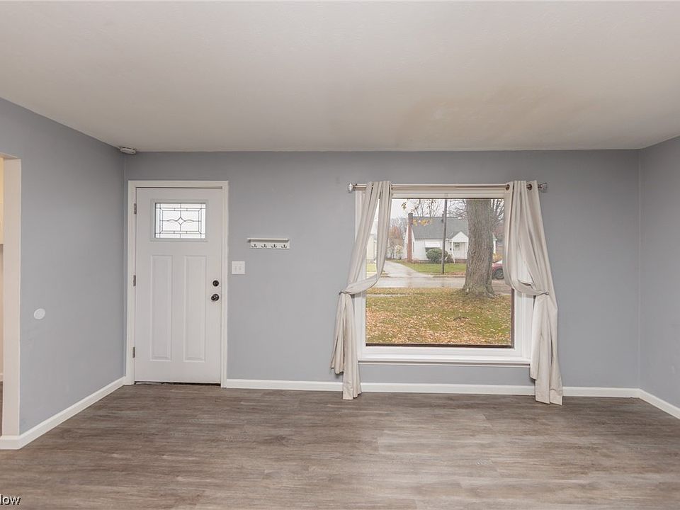 1200 Genesee Ave, Mayfield, OH 44124 | Zillow