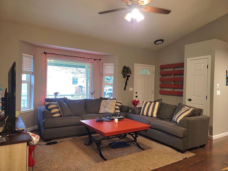 22383 Miller Bay Rd Ne Poulsbo Wa 98370 Zillow