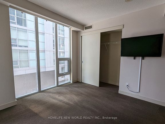 126 Simcoe St #303-C01, Toronto, ON M5H 4E6 | Zillow