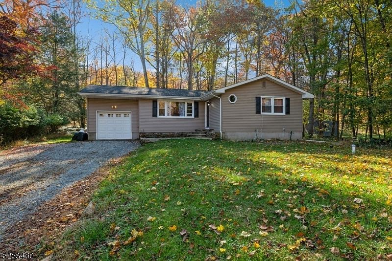 75 River Rd, Califon, NJ 07830 | Zillow