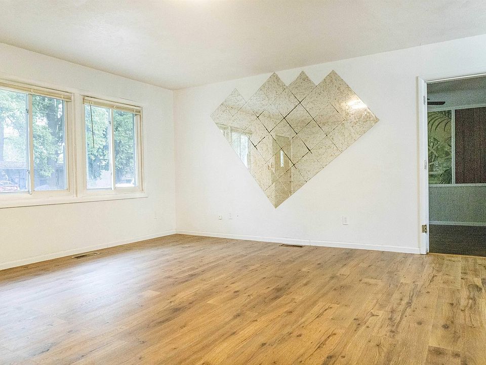 2430 Ormsby St, Fort Wayne, IN 46806 | Zillow