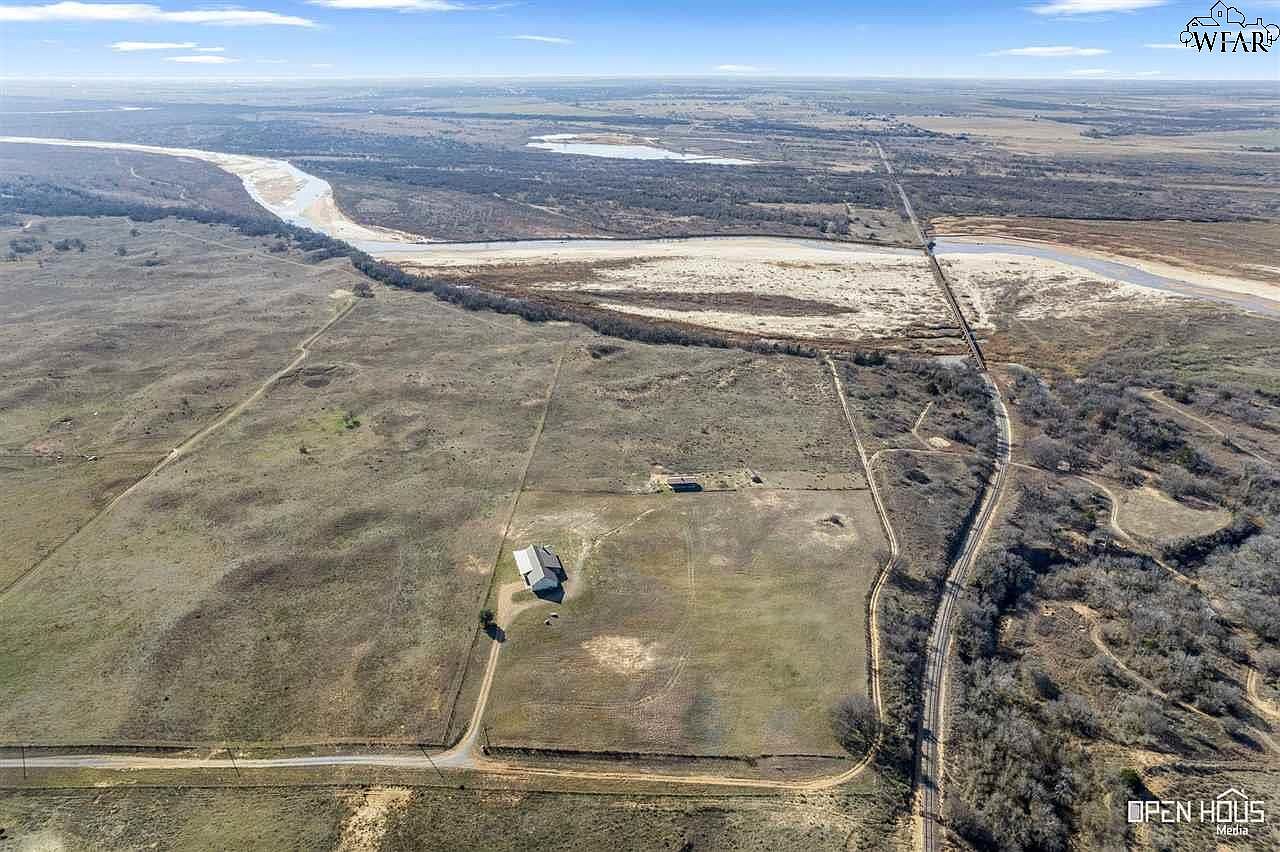 246578 E 1970th Rd, Devol, OK 73531 | MLS #176988 | Zillow