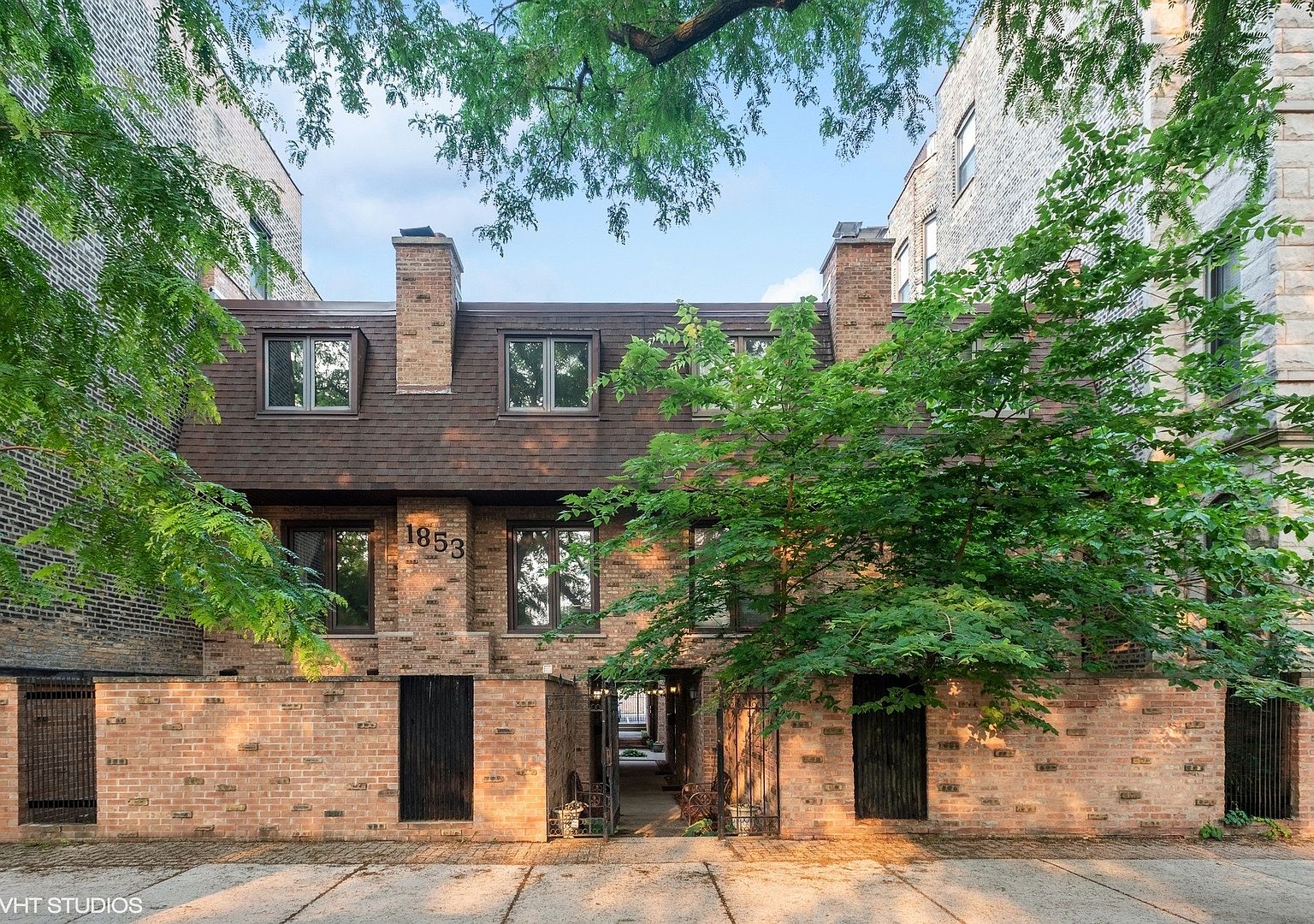1853 N Cleveland Ave APT H, Chicago, IL 60614 | Zillow