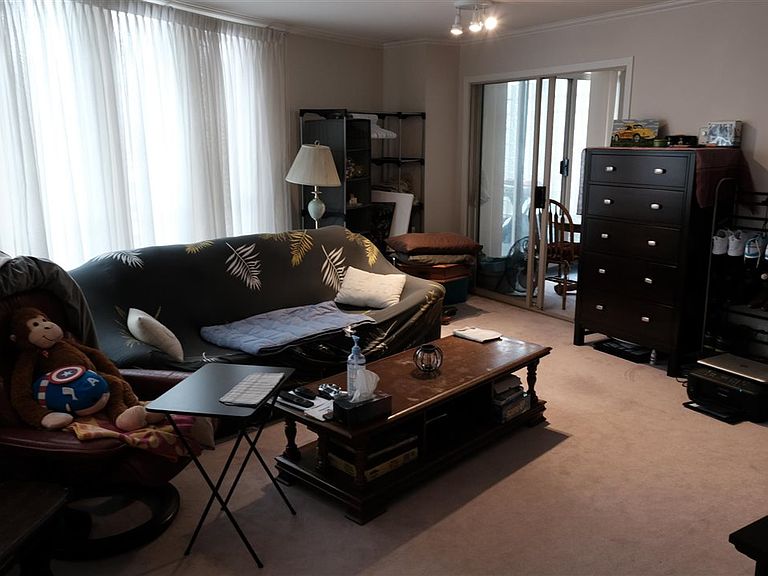 8111 Anderson Rd Richmond, BC, V6Y3Z8 - Apartments for Rent | Zillow