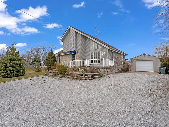 76 Willow Beach Rd, Amherstburg, ON N9V 2Y8 | MLS #24004902 | Zillow
