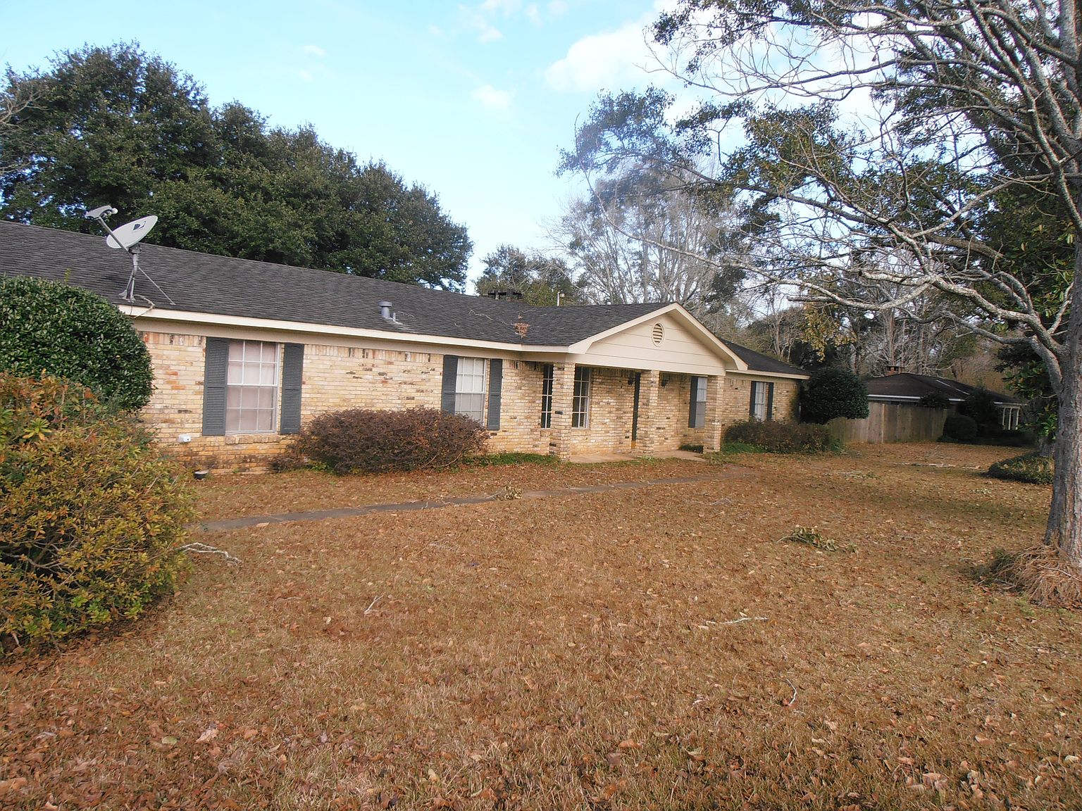 1350 Dawes Rd, Mobile, AL 36695 | Zillow
