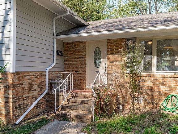 220 Gordon St, Cary, NC 27511 | Zillow