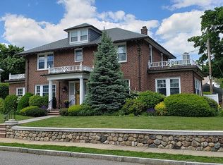 70 Traincroft, Medford, MA 02155 | Zillow