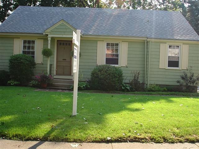 105 Lancaster St, Springfield, MA 01118 | Zillow