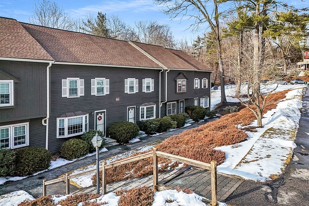 5 Apple Ridge Rd #5, Maynard, MA 01754 | Zillow