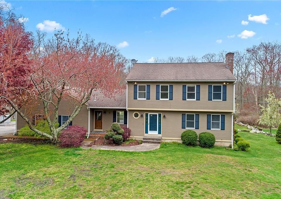 46 New Rd, Exeter, RI 02822 | Zillow