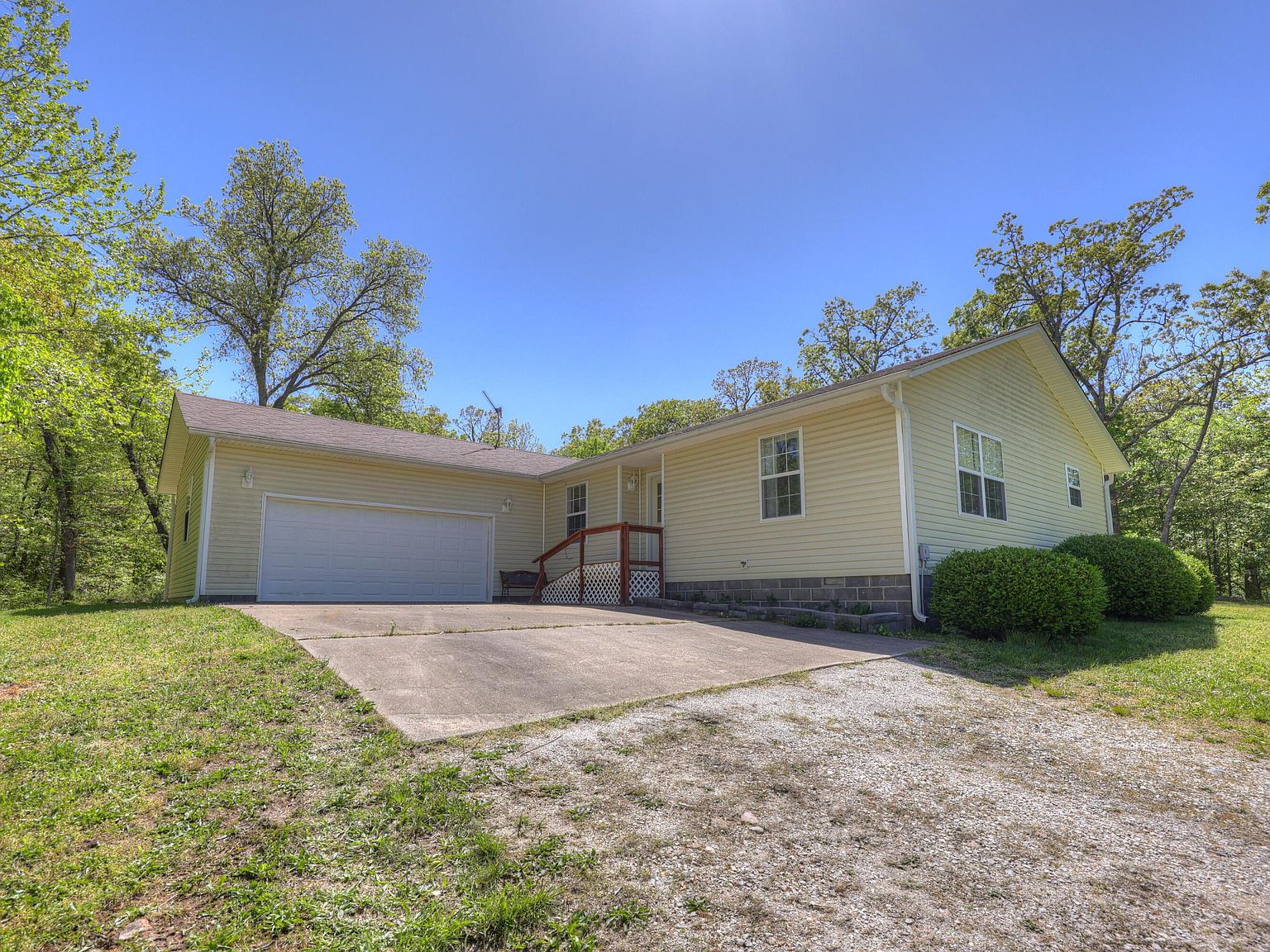 10223 Epperson Lane, Joplin, MO 64804 | Zillow