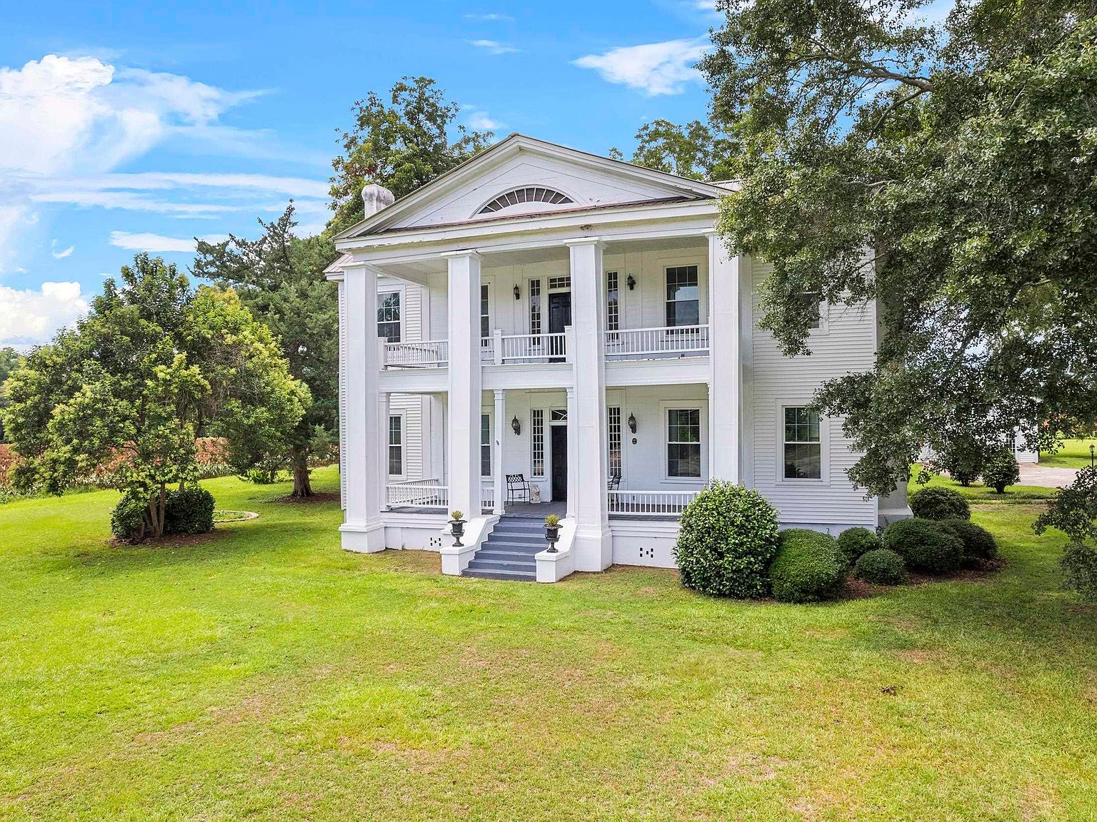 817 N Main St, Bishopville, SC 29010 | MLS #590050 | Zillow
