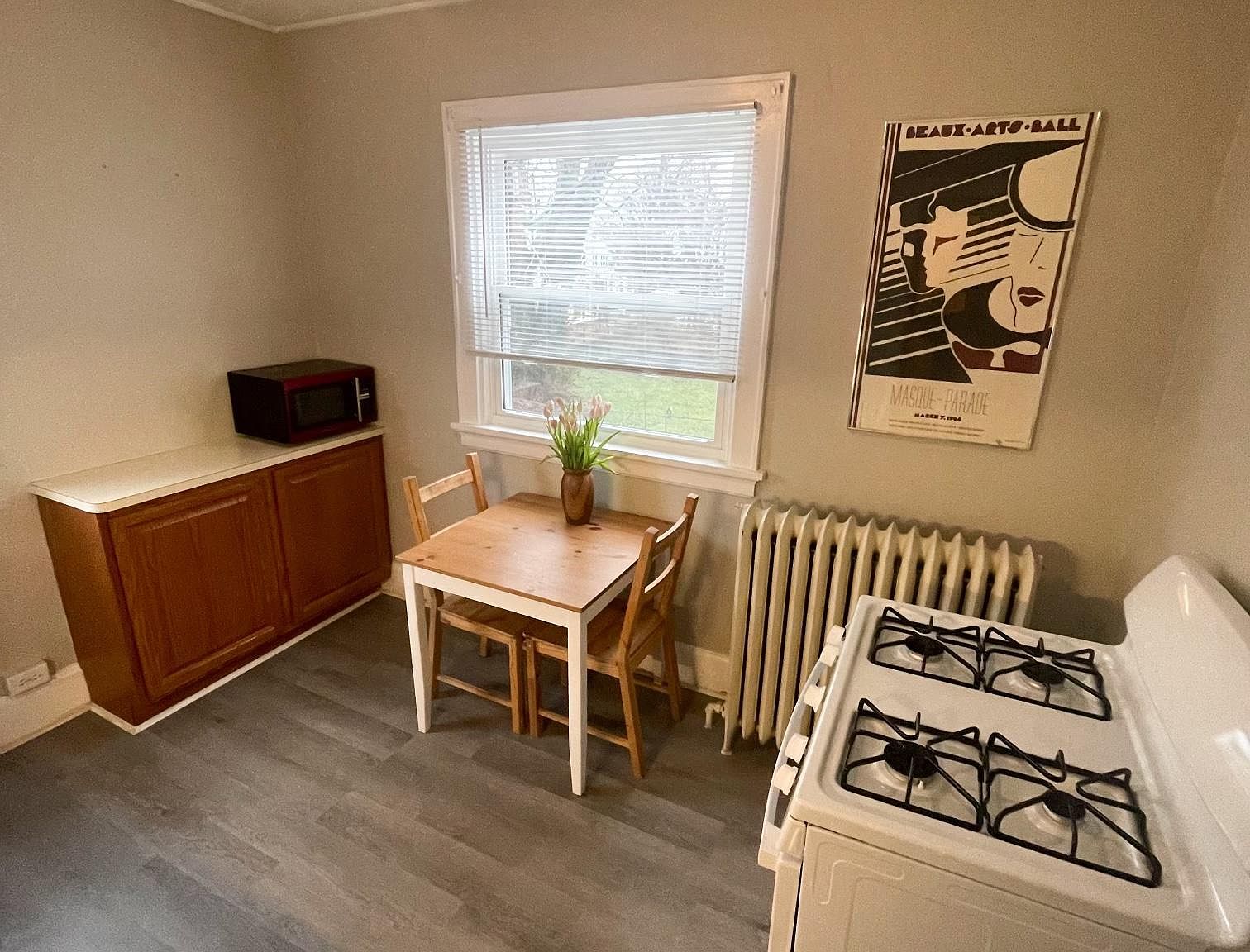 4237 Vine St #3, Cincinnati, OH 45217 | Zillow