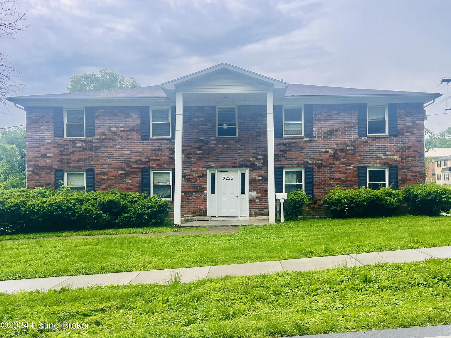 3225 Springfield Dr, Louisville, KY 40214 | Zillow