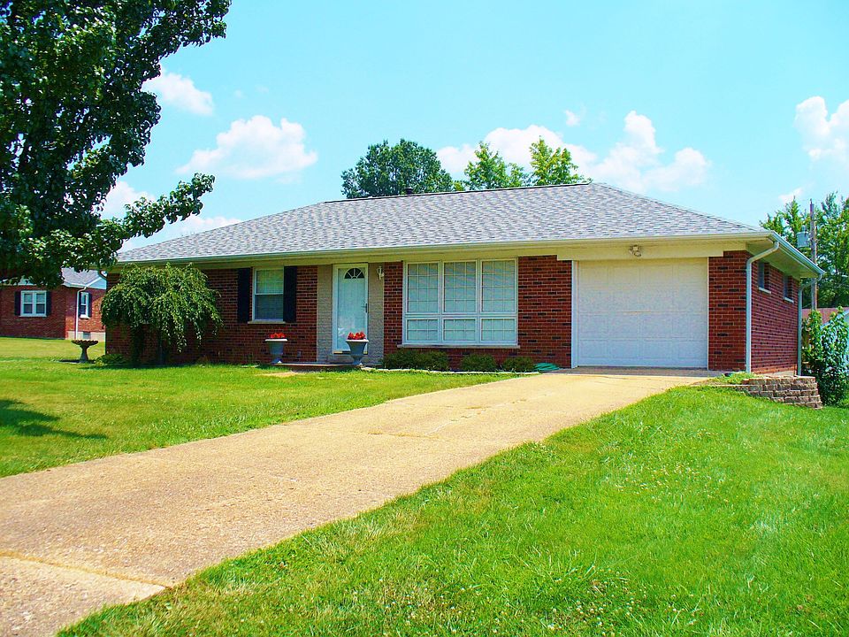 4208 Ringer Rd, Saint Louis, MO 63129 | Zillow