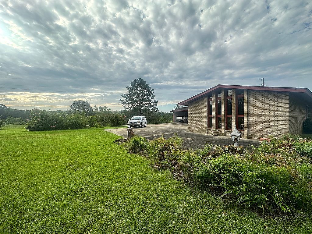 1361 Lower Myrick Rd, Laurel, MS 39443 | Zillow