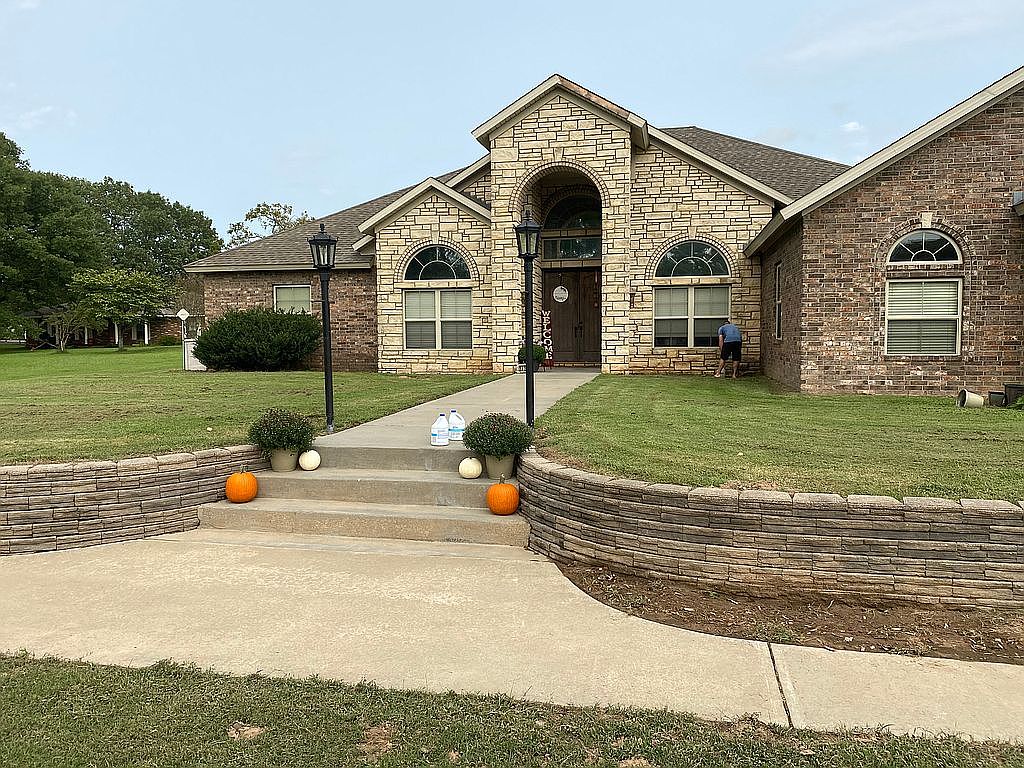 17588 Lock & Dam Rd, Spiro, OK 74959 | Zillow 17588 Lock & Dam Rd, Spiro, OK 74959 | Zillow
