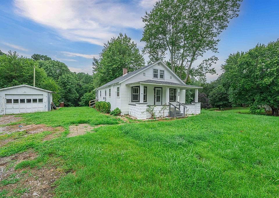 4125 Highway 764, Utica, KY 42376 | Zillow
