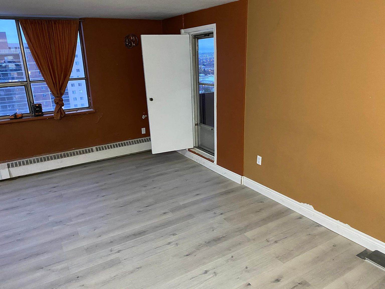 60 Stevenson Rd #1504, Toronto, ON M9V 2B4 | Zillow