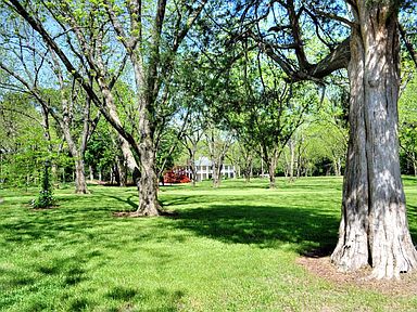 5029 Hacks Cross Rd, Memphis, TN 38125 | Zillow