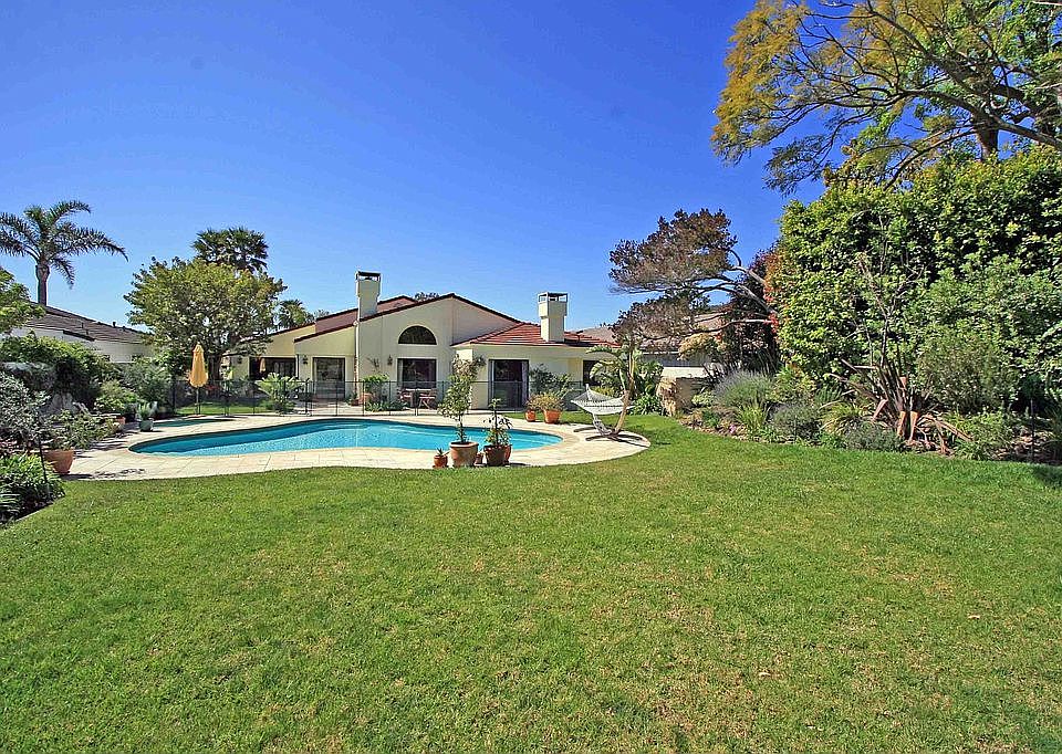 24621 Skyline View Dr, Malibu, CA 90265 | Zillow