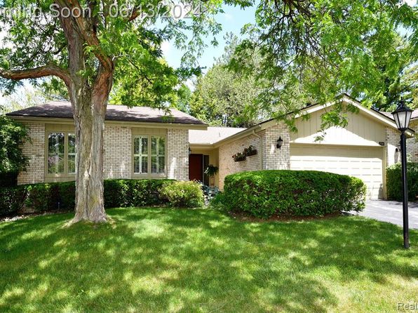 Detached Condos - West Bloomfield MI Real Estate - 10 Homes For Sale ...
