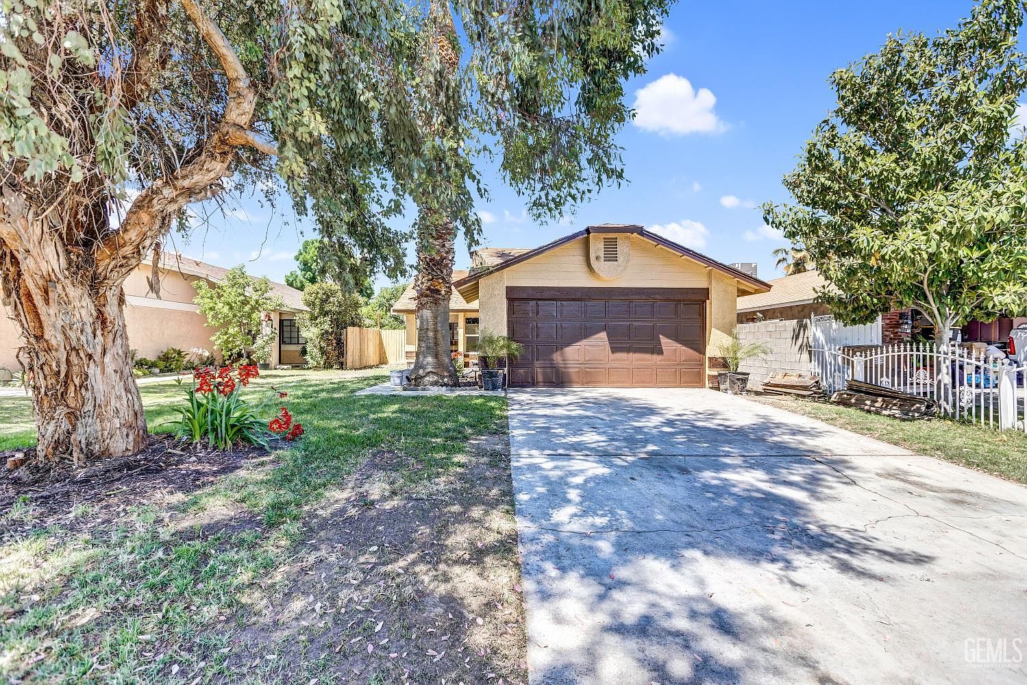 1116 Adelaide Ave, Bakersfield, CA 93307 | Zillow