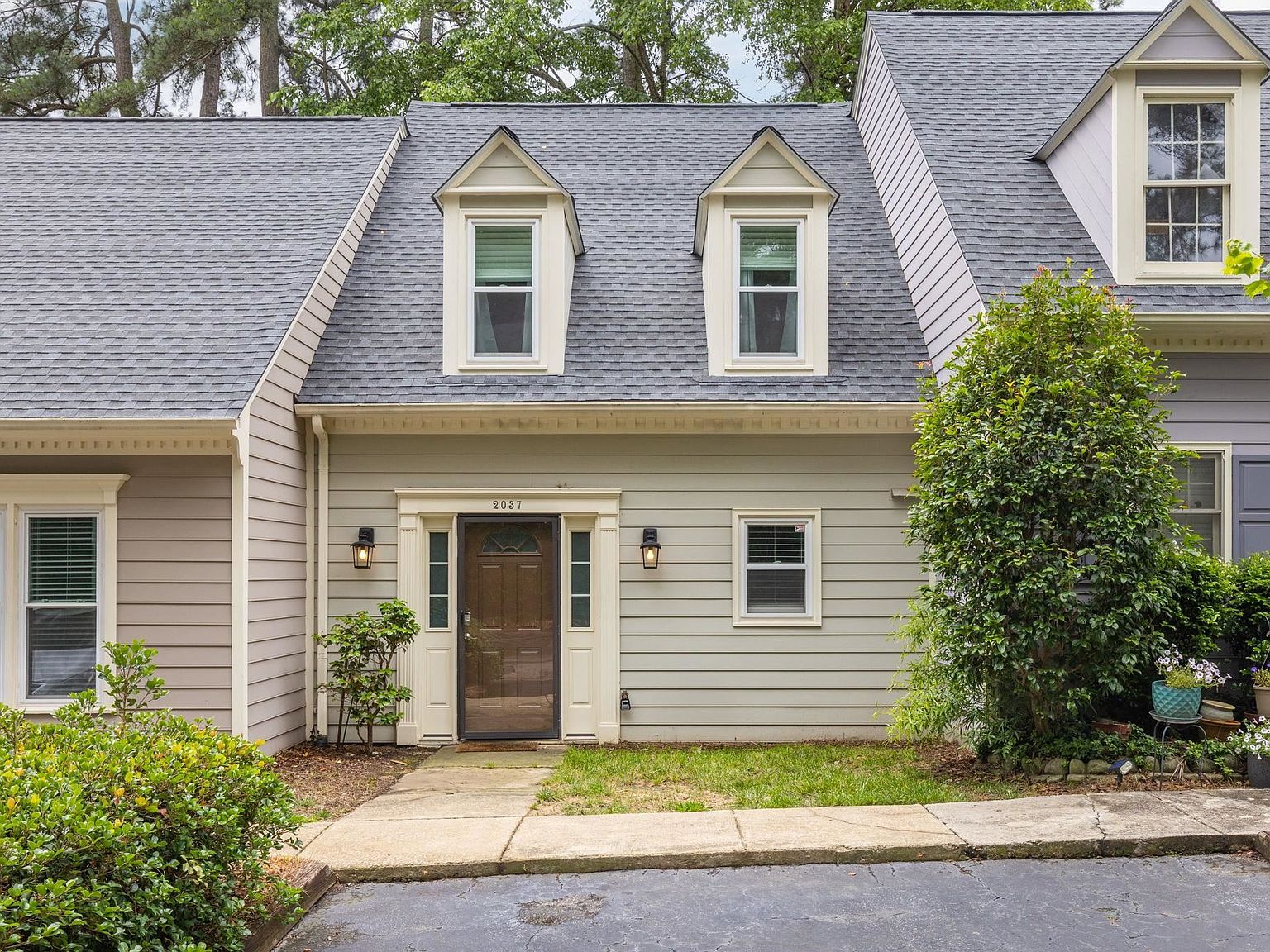 2037 Township Cir, Raleigh, NC 27609 | Zillow