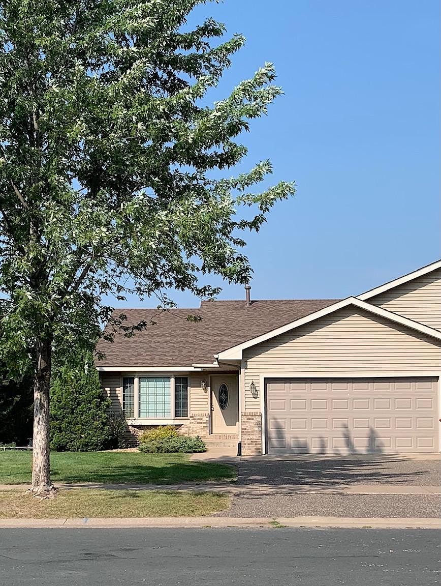 1631 Southridge Rd, River Falls, WI 54022 | Zillow