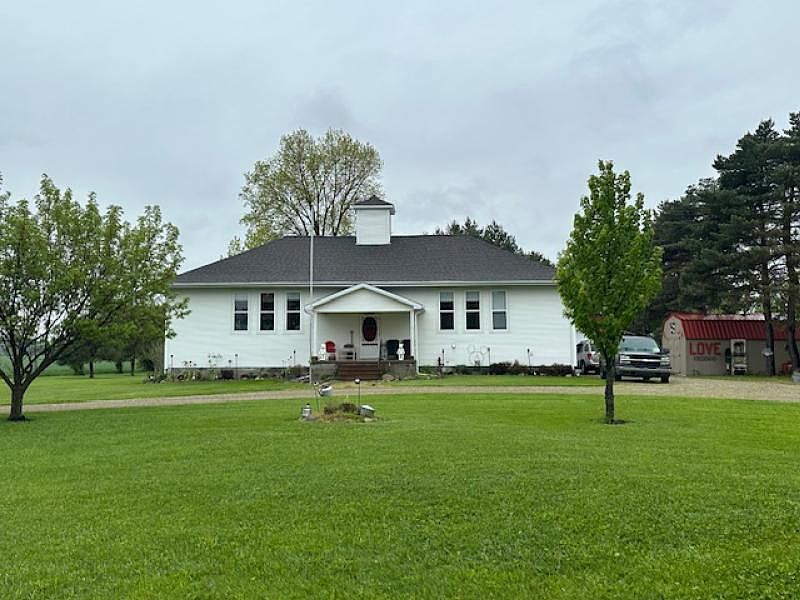 5241 S Ubly Rd, Ubly, MI 48475 | MLS #123-25-0007 | Zillow