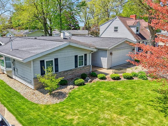 3815 Scottley Dr, Sandusky, OH 44870 | Zillow