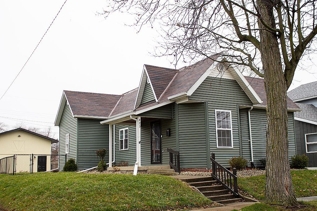 423 N Perry St, Saint Marys, OH 45885 | Zillow