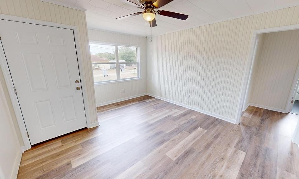 1035 Morrow Ave, Elba, AL 36323 | Zillow