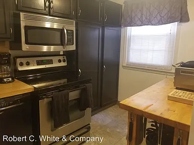 50 Rising Trail Dr Middletown CT | Zillow