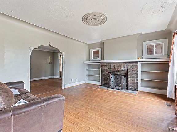4901 Whitfield St, Detroit, MI 48204 | MLS #20240073490 | Zillow
